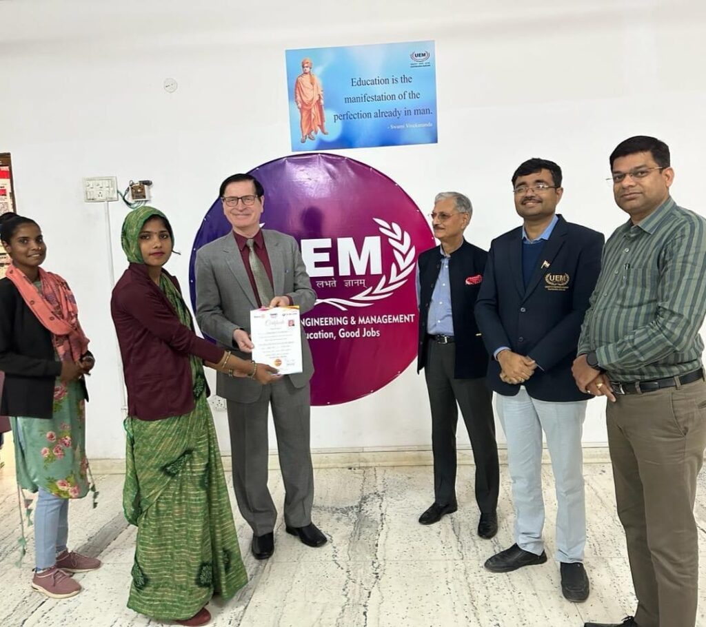 The Progress Presentation of the Research Scholars of the University of ...